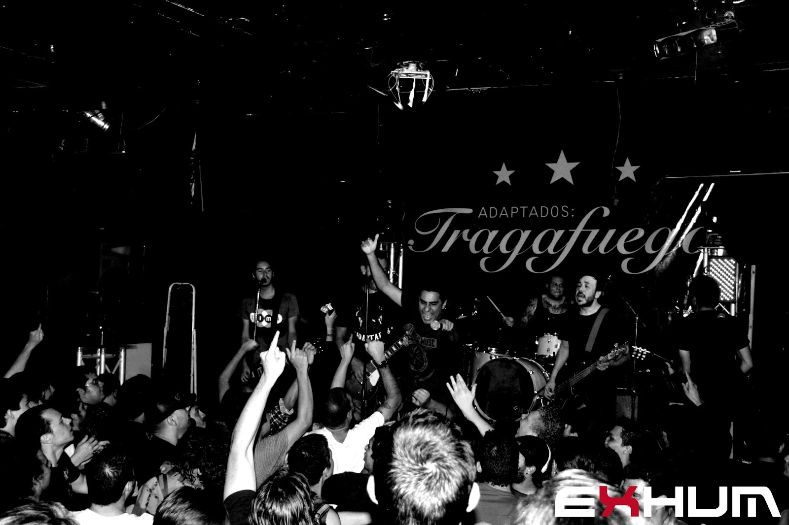 EXHUM | Oh Cielos!!: EN DIRECTO Y A TRAGAFUEGO