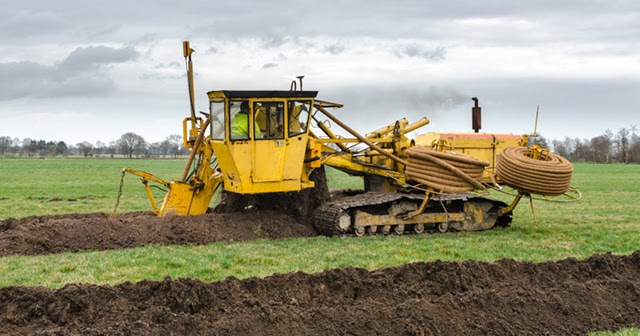 Flint Hydraulics, Inc.: Drainage tile plow