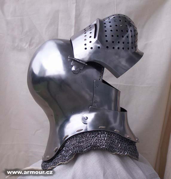 Modern Medievalist-(tm): Armour Smith-Jiri' Klepac of the Czech Republic!