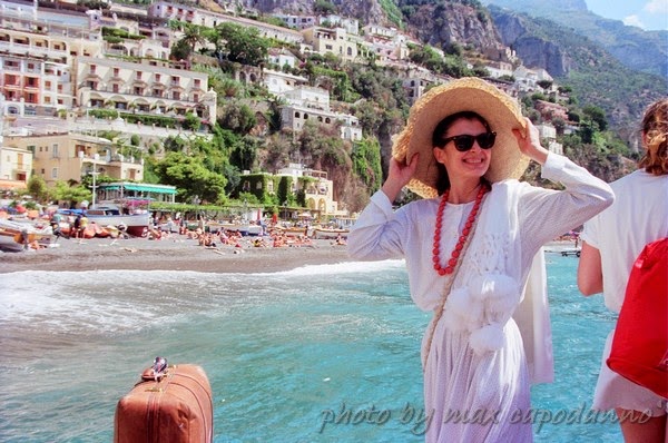 Positano MY LIFE: Donna col cappello ...
