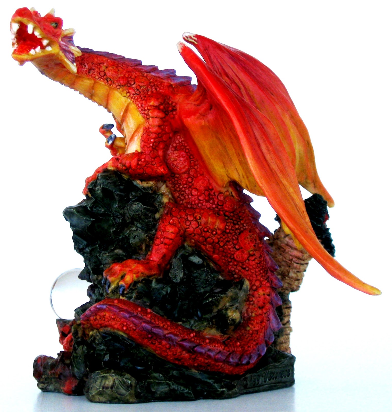 Toys and Stuff: Summit Collection Dragon