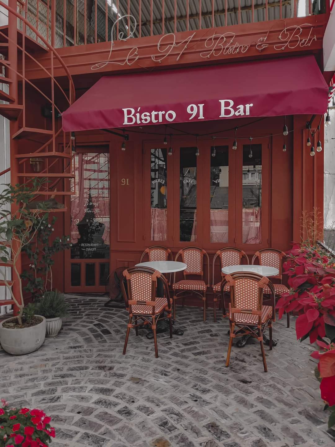 (Quận 1) Review 𝗟𝗲 𝟵𝟭 𝗕𝗮𝗿 & 𝗕𝗶𝘀𝘁𝗿𝗼 - 91 Lý Tự Trọng, Phường ...