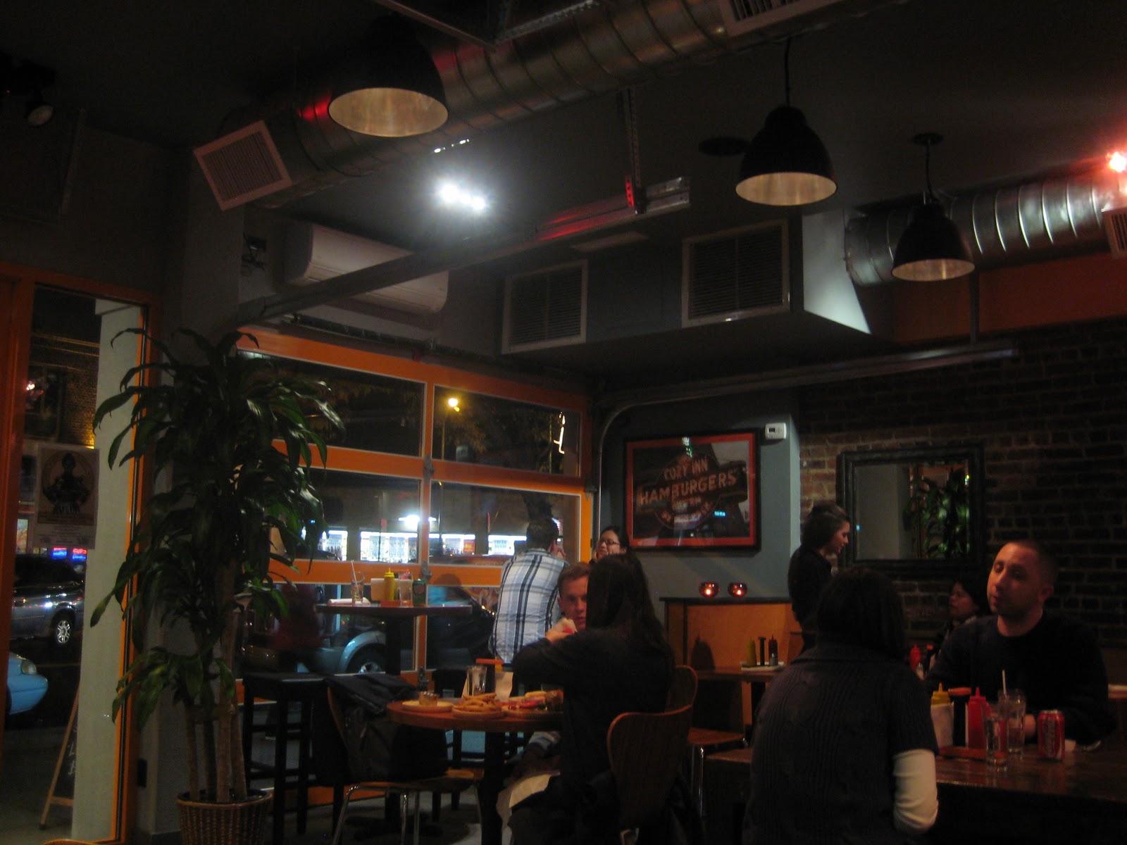 Michelle Eats Astoria: Burger Club