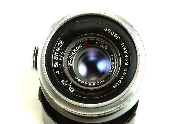 shutter releasing: Nippon Kogaku Japan NIKON W-NIKKOR C 3.5cm f/2.5