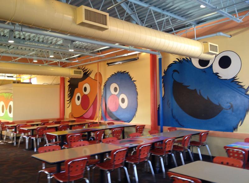 Big Bird Bridge: Inside Elmo's Eatery