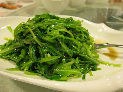 gila makan: Unique Seafood Comes to Ara Damansara