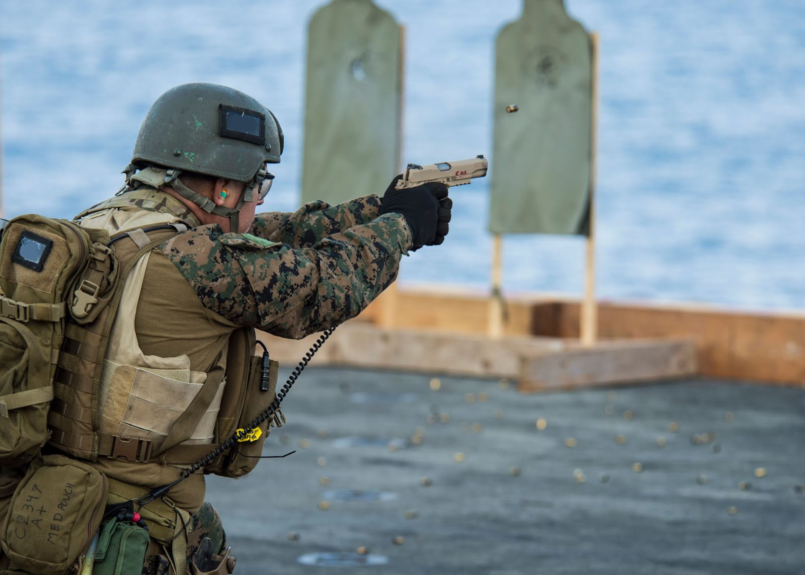 Defensa y Armas: Nueva pistola del USMC