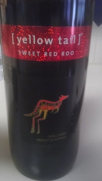 The Winos' Wine Guide: Yellowtail - Sweet Red Roo