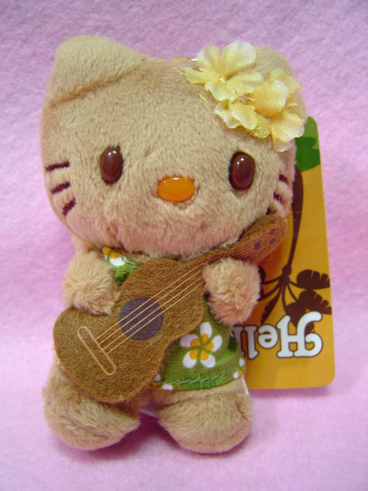 Hello Kitty Karma: The Hawaii Suntan kitty story