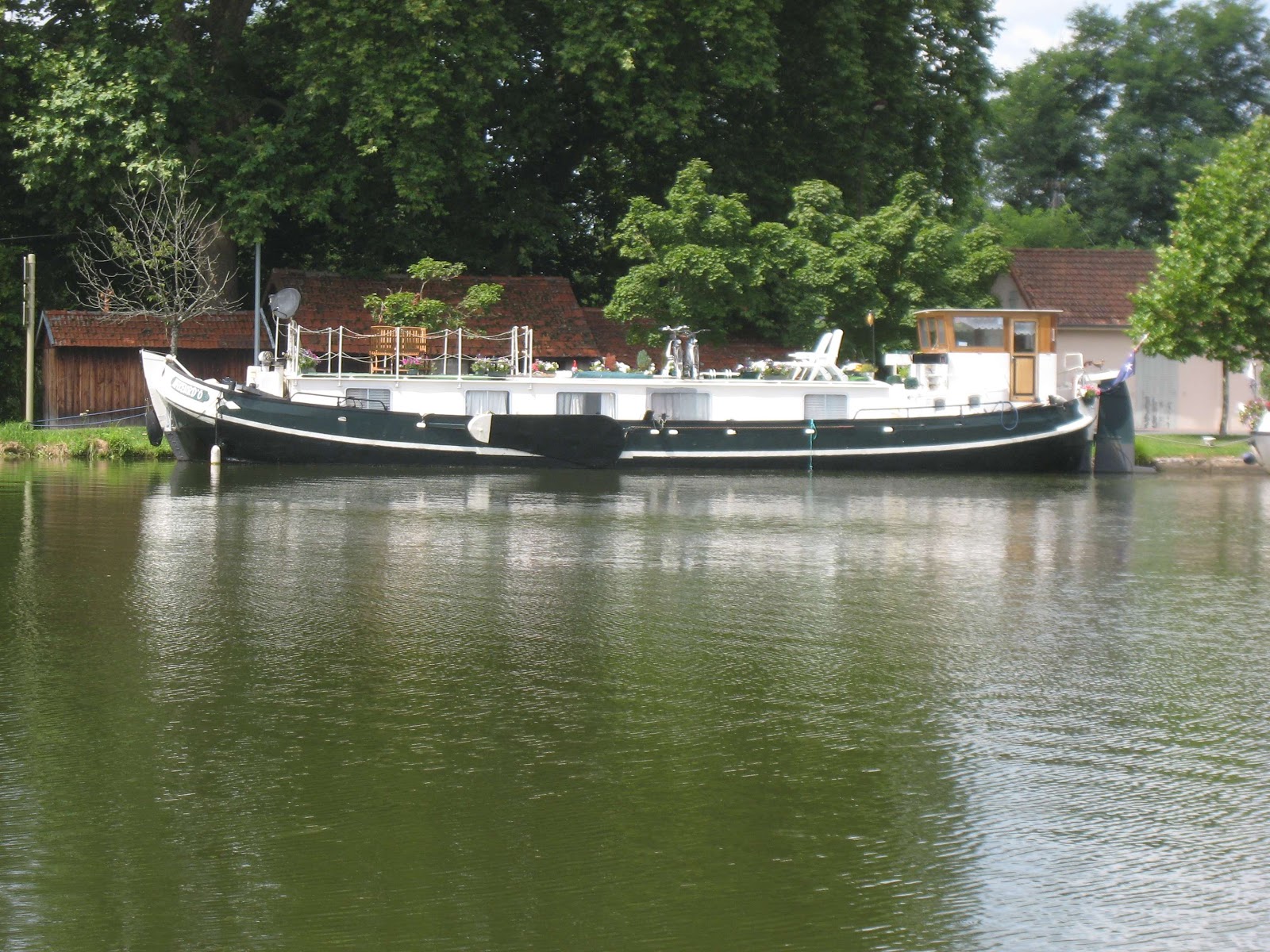 The Hewitts barging in France 2010 - 2017: For Sale