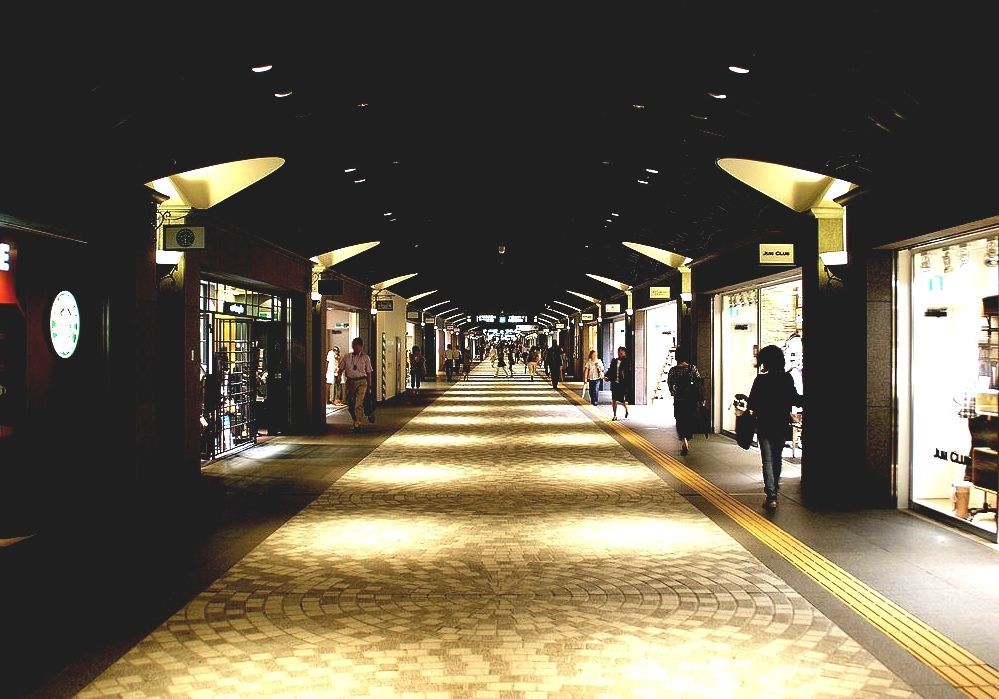 Underground City - Underground Mall Washington Dc