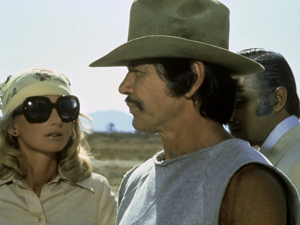 Movie Review: Breakout (1975) | The Ace Black Movie Blog