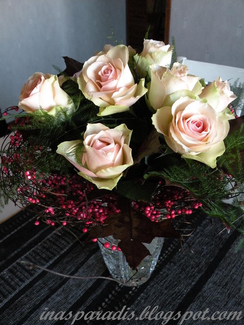 Inas paradis: Jesienne roze....