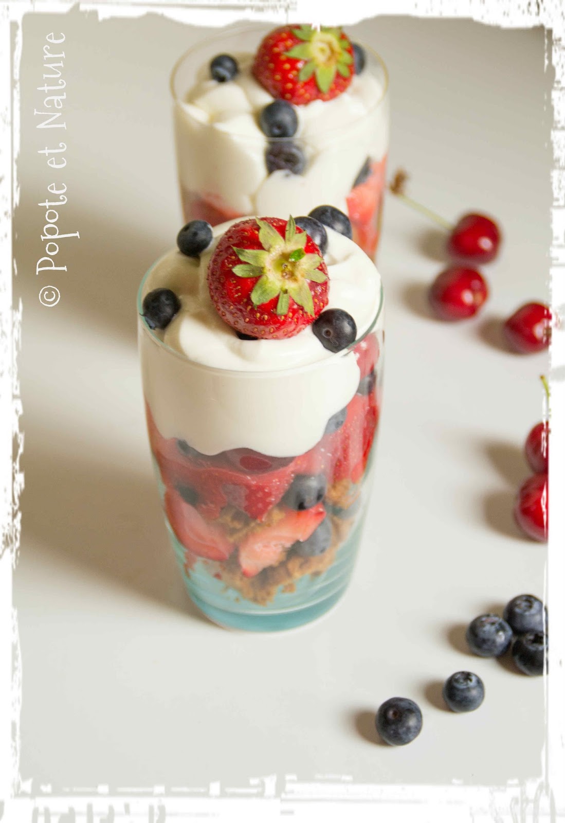 Popote et Nature: Des verrines aux fruits rouges croquantes et gourmandes