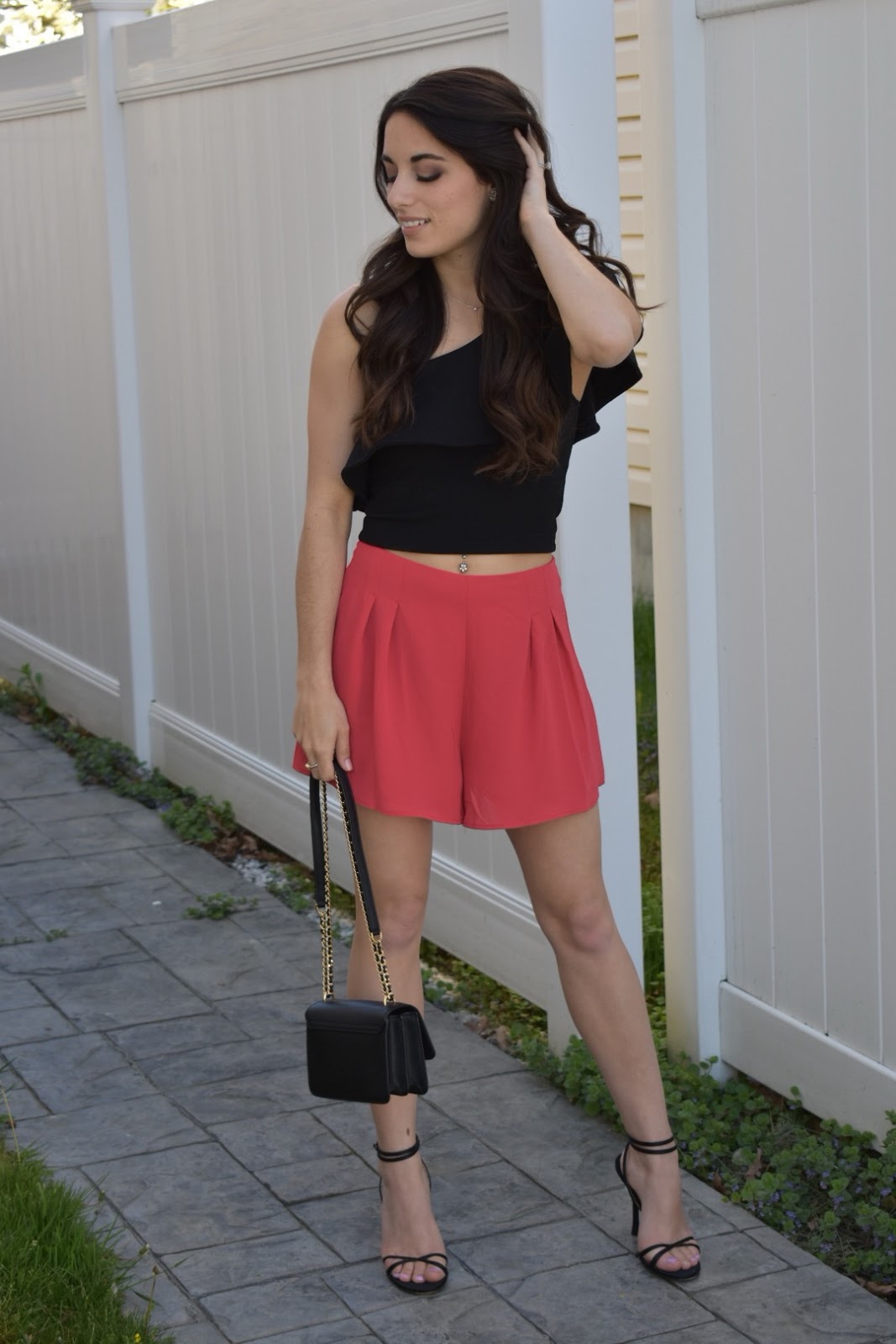 Nikki's Fashion 411: Flirty Ruffles