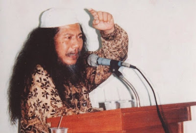 Biografi Gus Maksum Lirboyo Kediri - BIOGRAFI.com