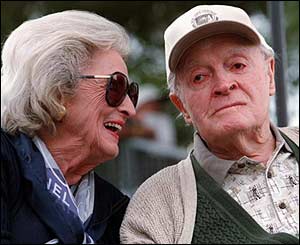 A TRIP DOWN MEMORY LANE: THE LAST DAYS OF BOB HOPE