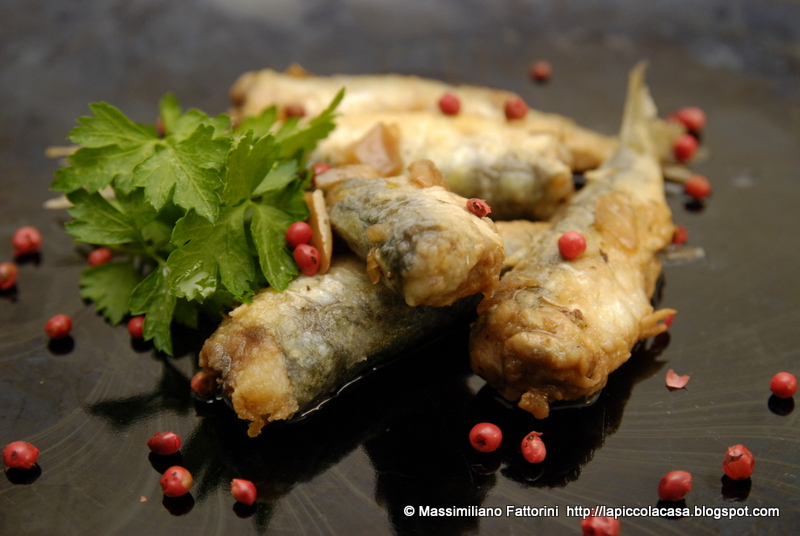 La Piccola Casa: Sarde in carpione balsamico con pepe rosa