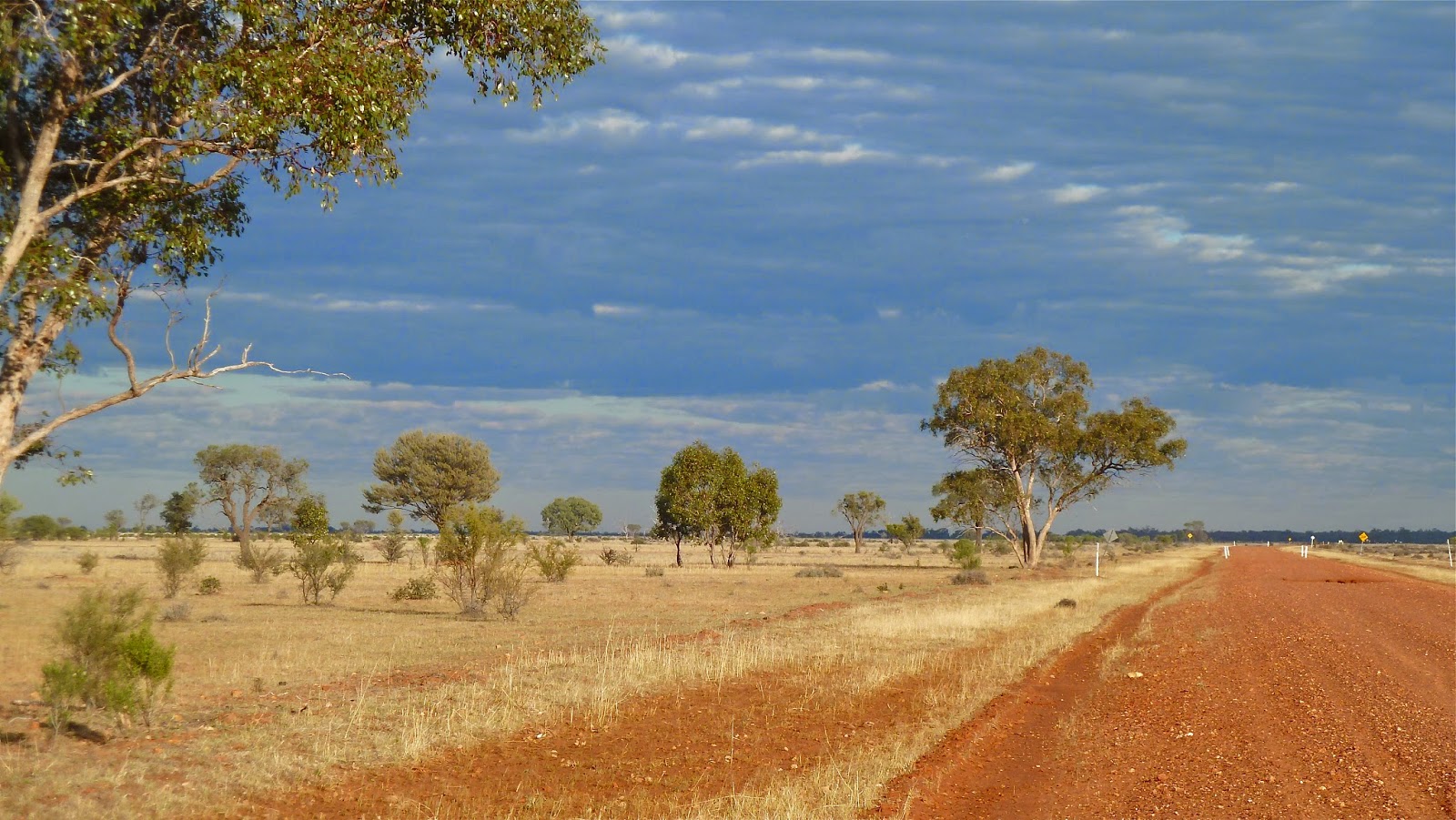 Hey Jude in Brisbane: Outback 2: back o' Bourke