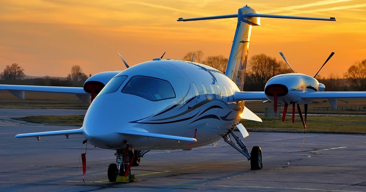 Amazing Aircraft : Piaggio P180 Avanti | Plane Spotters India ...