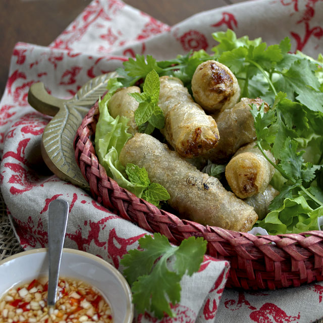 Adora's Box: VIETNAMESE FRIED SPRING ROLLS