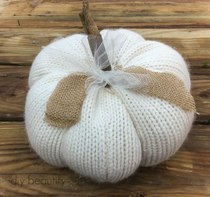 DIY Sweater Pumpkins - DIY Beautify - Creating Beauty at Home