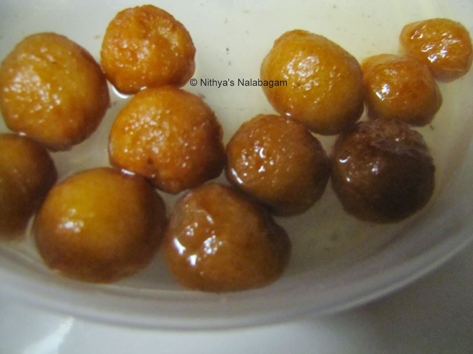 Bread Gulab Jamun | Quick Diwali Sweet |Nithya's Nalabagam