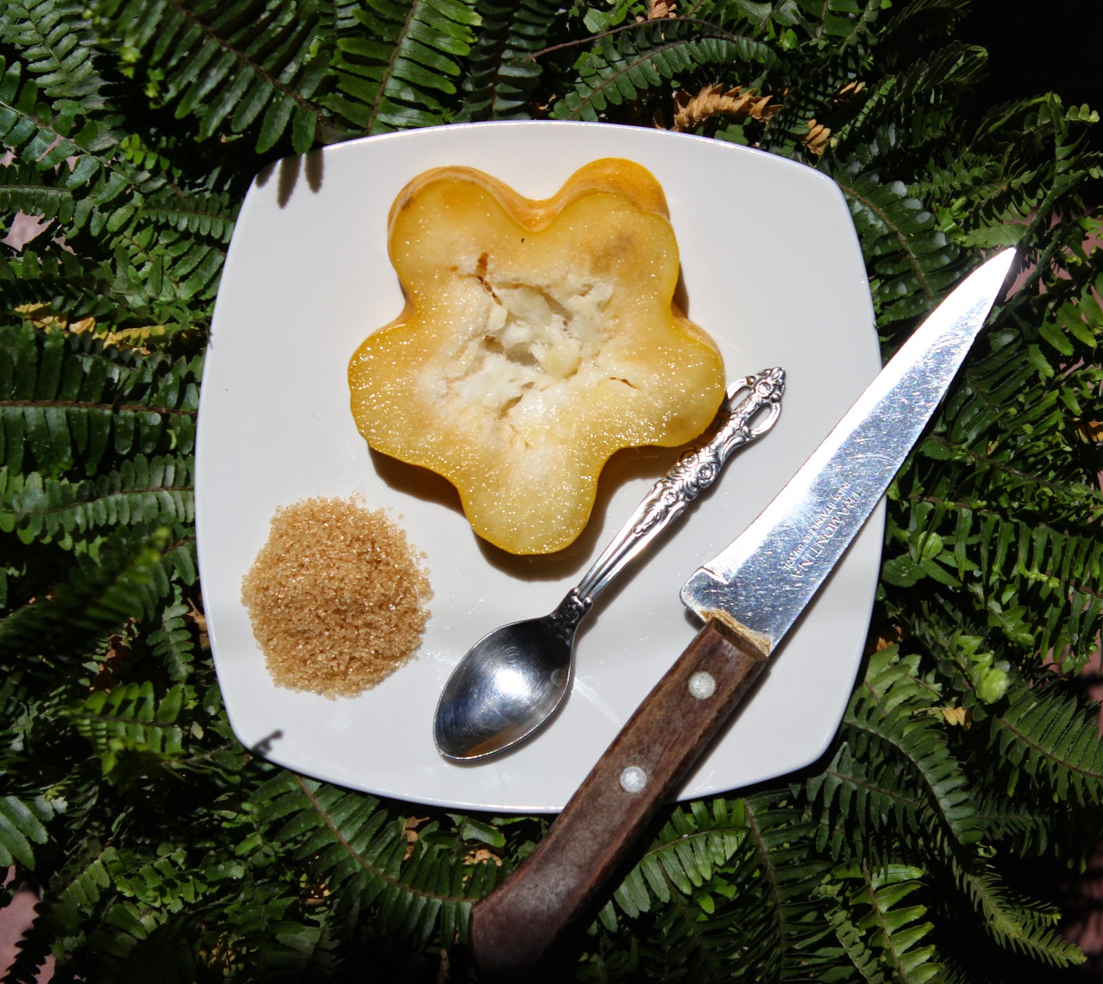 A GOLDEN DESSERT - GOLDEN SHAPES