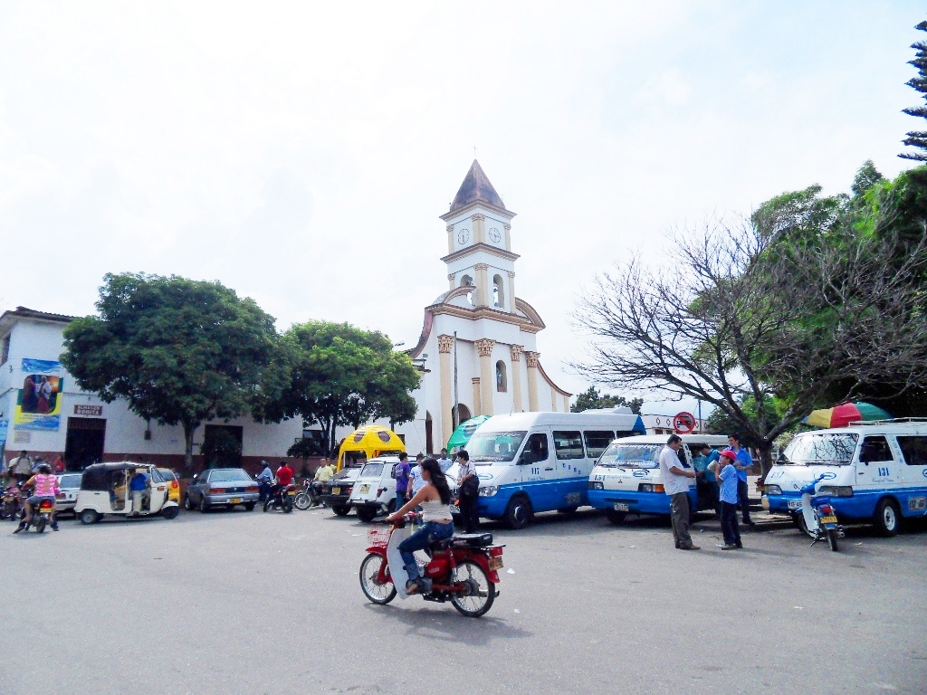 Noticias, Arte, Cultura y Turismo: PAISAJES DE RIVERA HUILA