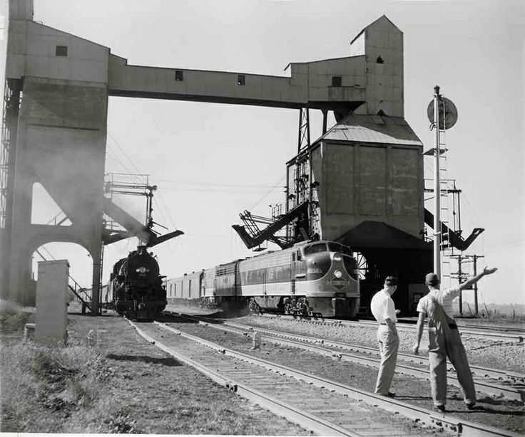 Towns and Nature: Gilman, IL: Coaling Tower