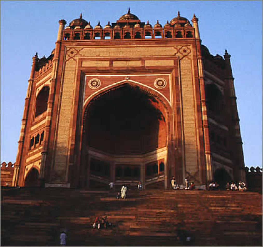 Tourist Places in India: About Agra