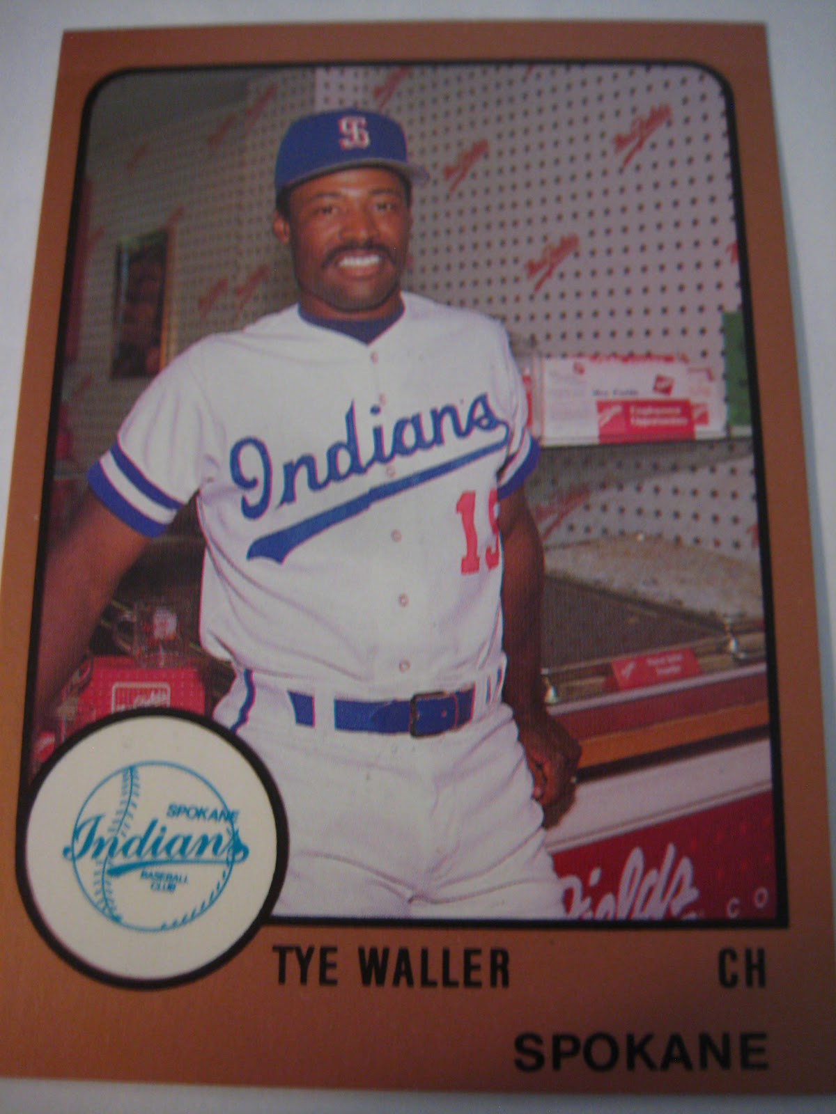 Baseball Cards Come to Life!: 1988 Spokane Indians at the Mall - Tye Waller