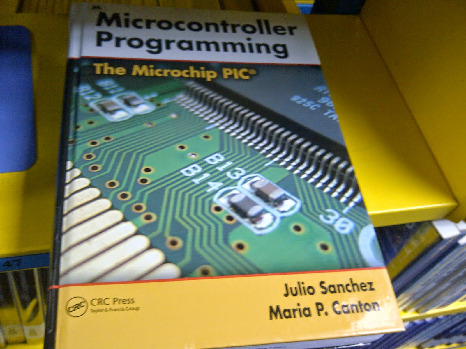 Microcontroller Based Eggs Incubator : March 2014