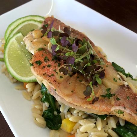 Belize, LAND OF THE FREE : FILETE DE CHILLO AL AJILLO SOBRE ORZO Y ...