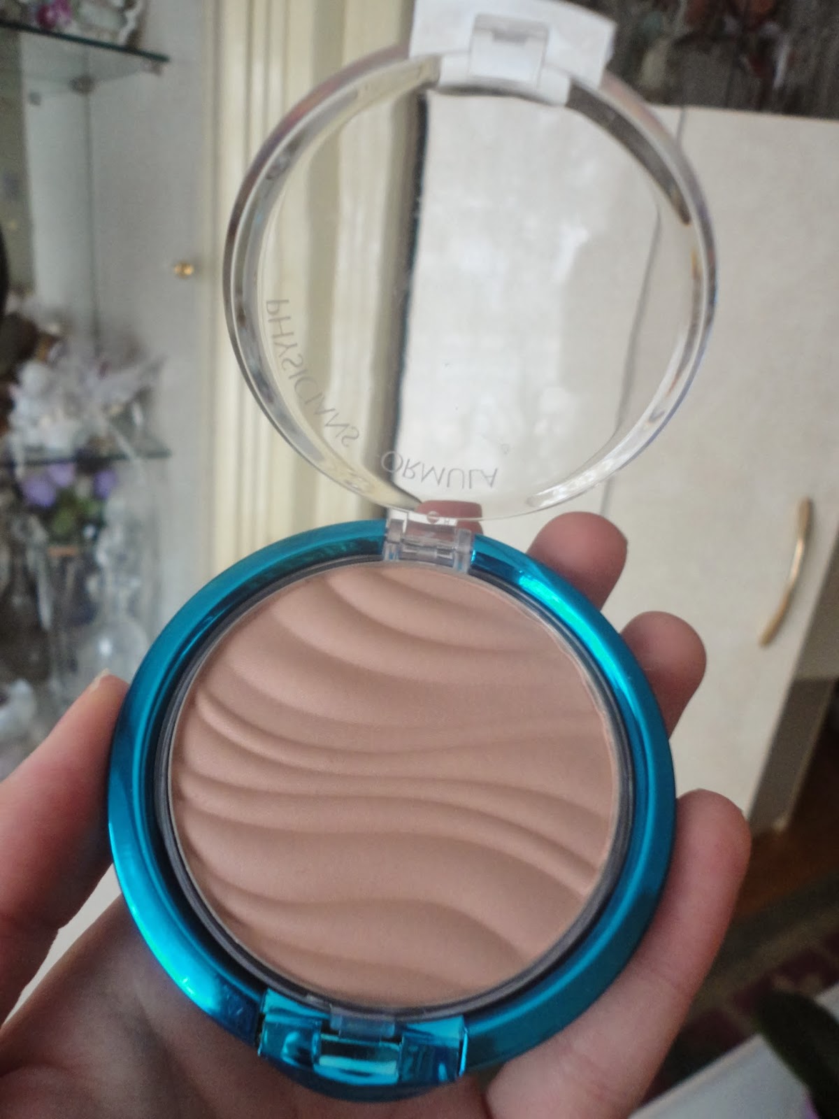 Physicians Formula Mineral Wear Talc-Free Mineral Airbrushing Pressed ...