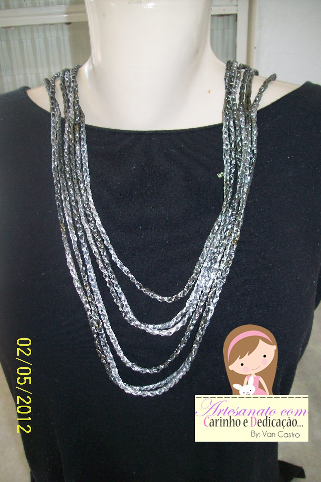 Artesanato com Carinho e Dedicação....: COLAR/CACHECOL