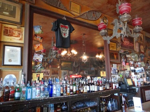 Walkabout With Wheels Blog: Genoa Bar and Saloon: Nevada's Oldest ...