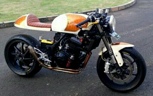 Modifikasi Kawasaki Ninja 300 Fi Ala Cafe Racer | Otofery