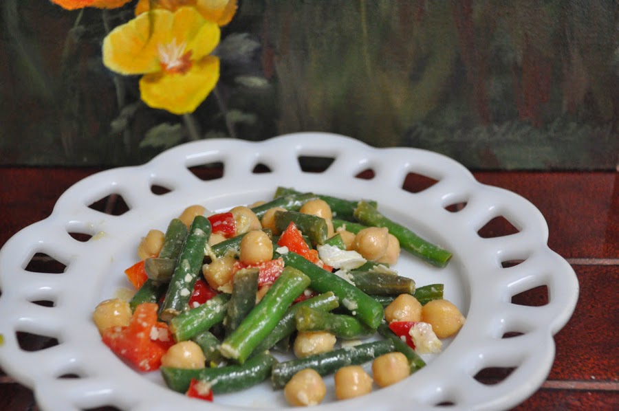 Stealth Cooking: Green Beans and Garbanzos