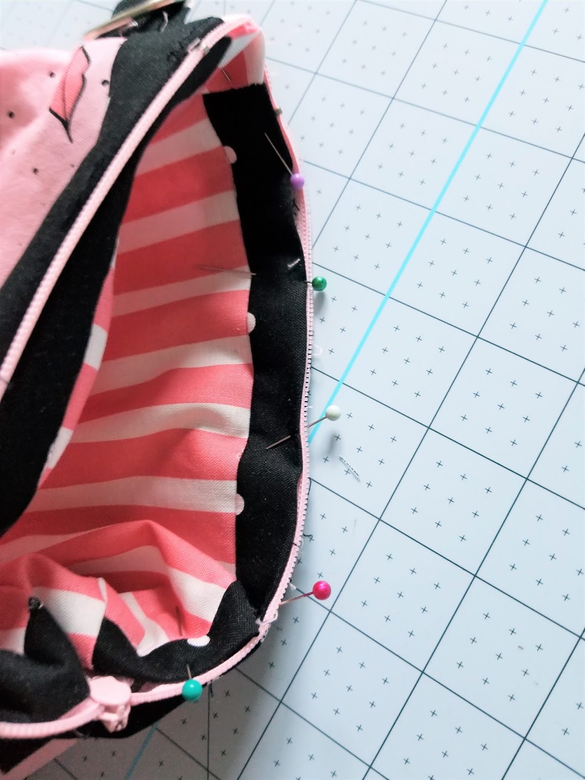 Little Girls Purse Pattern for the Kiss Me Kate Blog Tour | Sew Simple Home