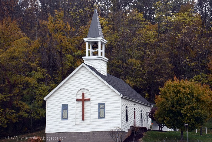 Joy's Jots, Shots & Whatnots: Sun Best ~ Ohio Church in the Fall 2