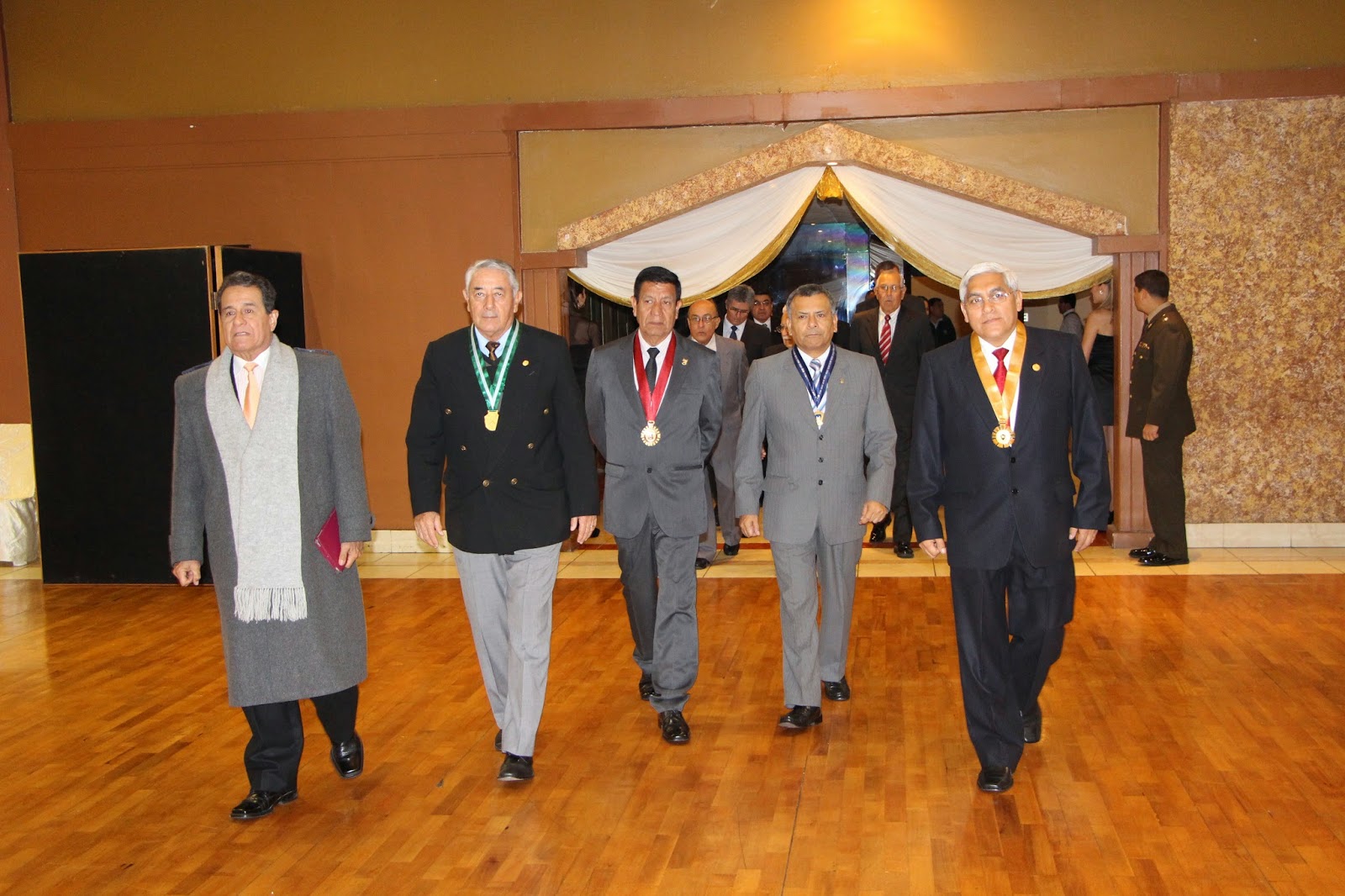 Nuestro Ejército en video: Con ocasión del octogésimo segundo ...