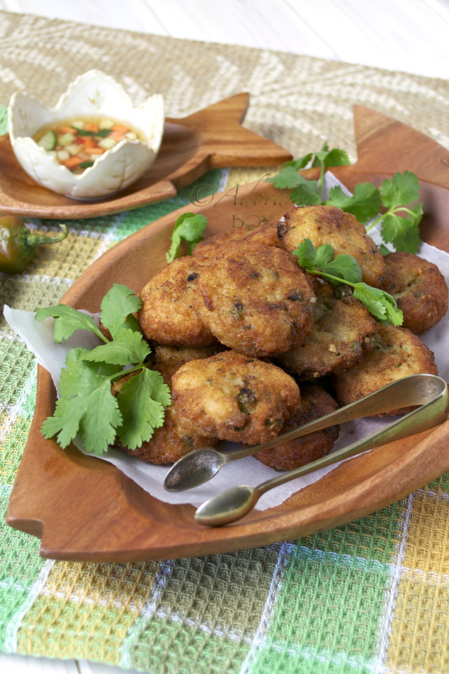 Adora's Box: THAI STYLE FISH CAKES