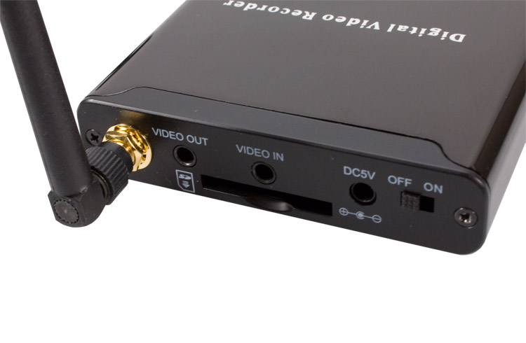 ForeSurvPro: 2.4 Wireless Color Camera with DVR Receiver