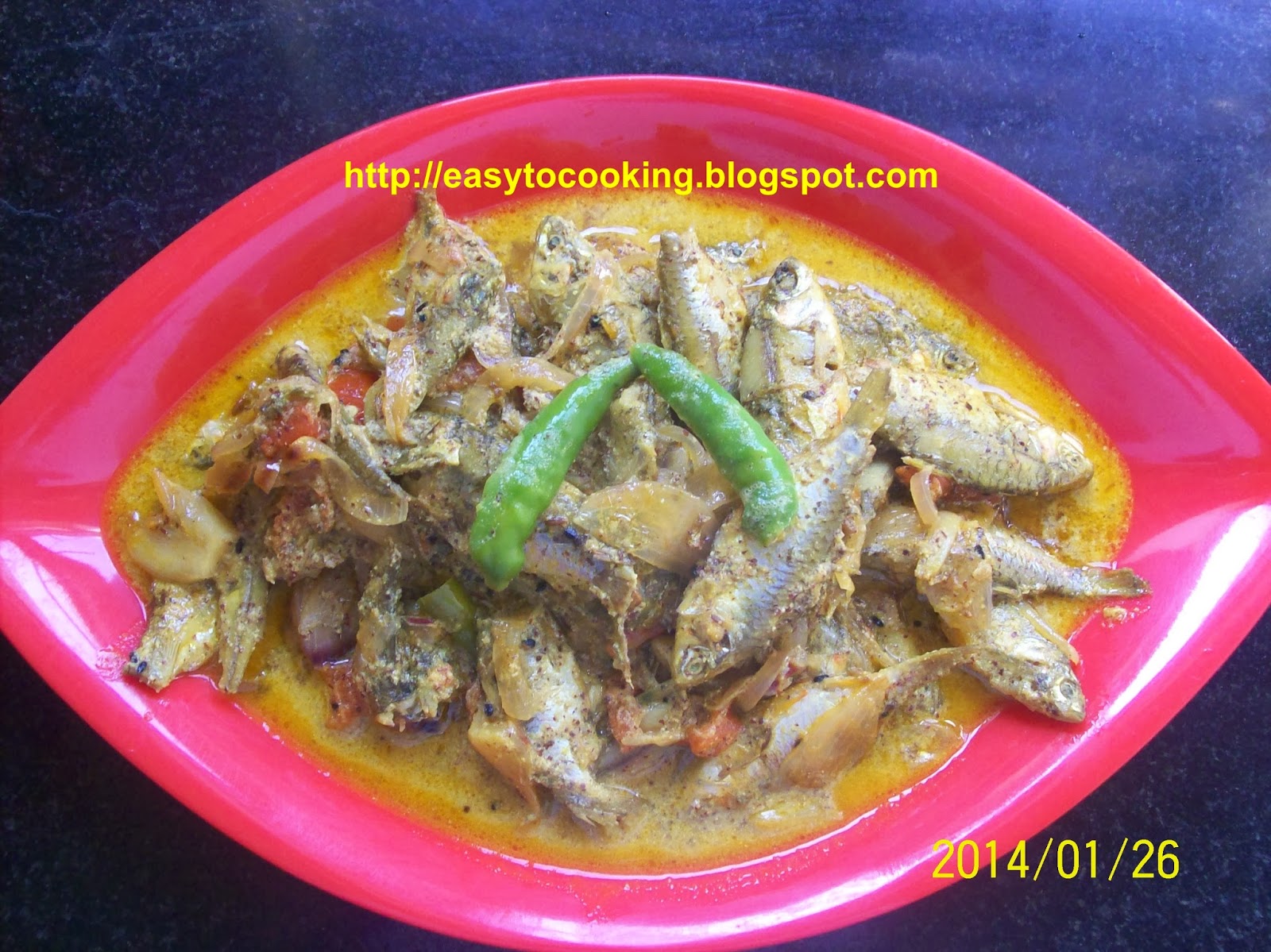Easy Recipes For U: Puti macher jhal/ Fish puti with mustard seed paste