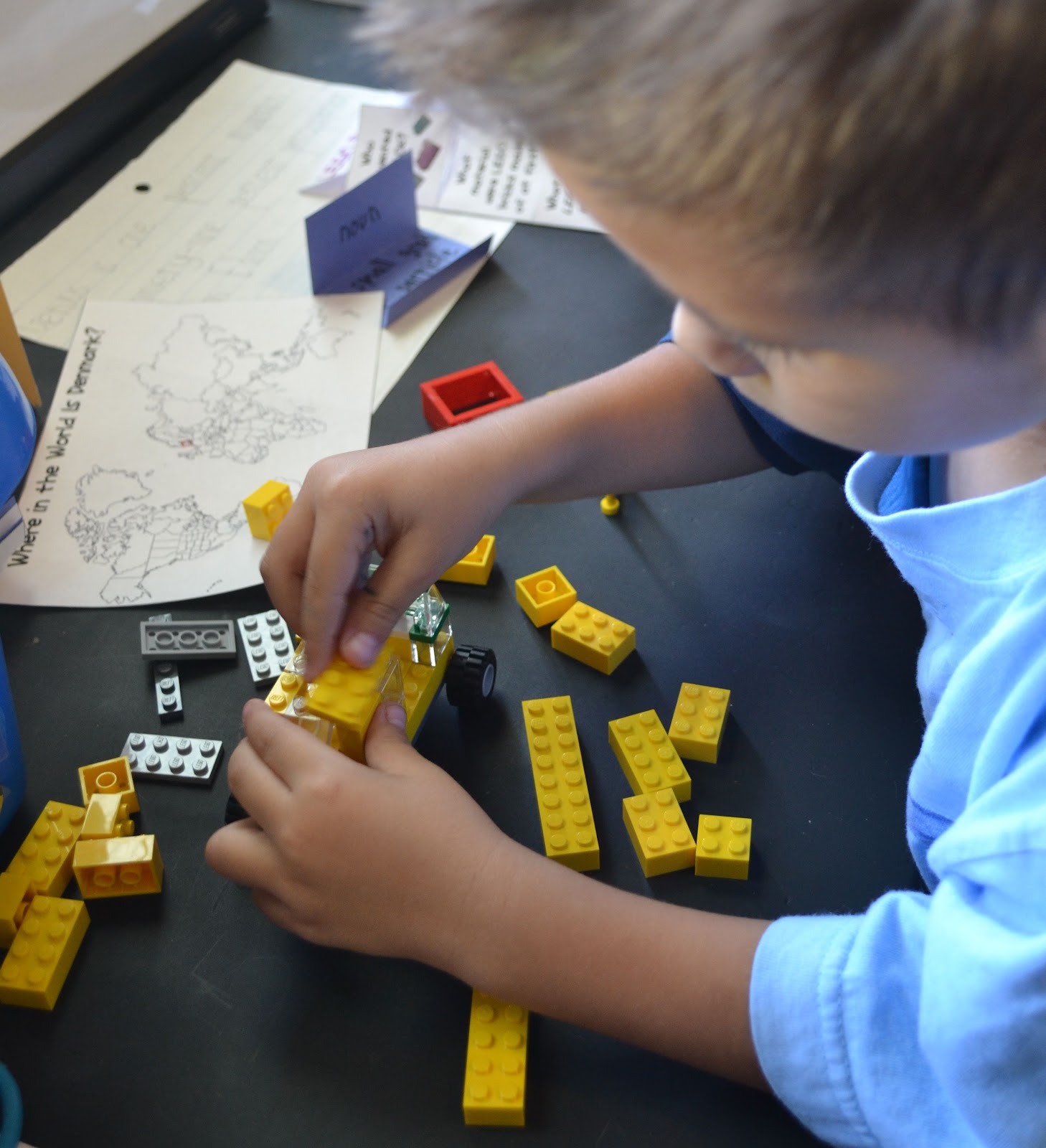 Life and What We Make of It: Lego Unit and Lapbook Fun!