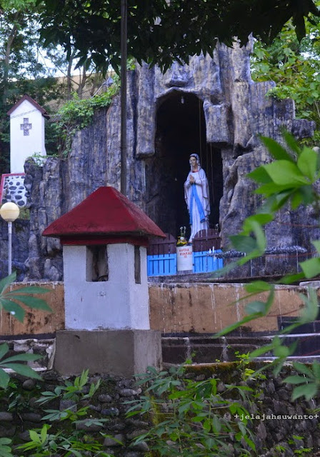 Gua Maria Paroki Santa Maria Bunda Pengharapan Wattansoppeng ...