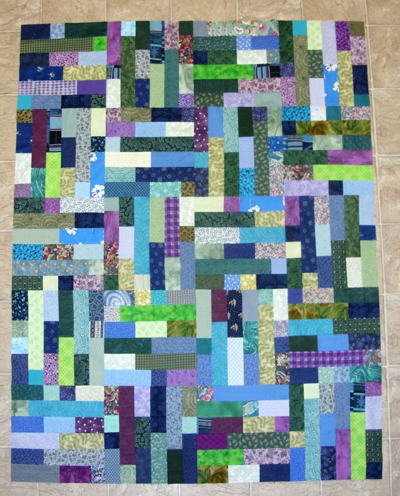 Elizabeth's Quilt Projects: Lego Quilt Top and a Finish