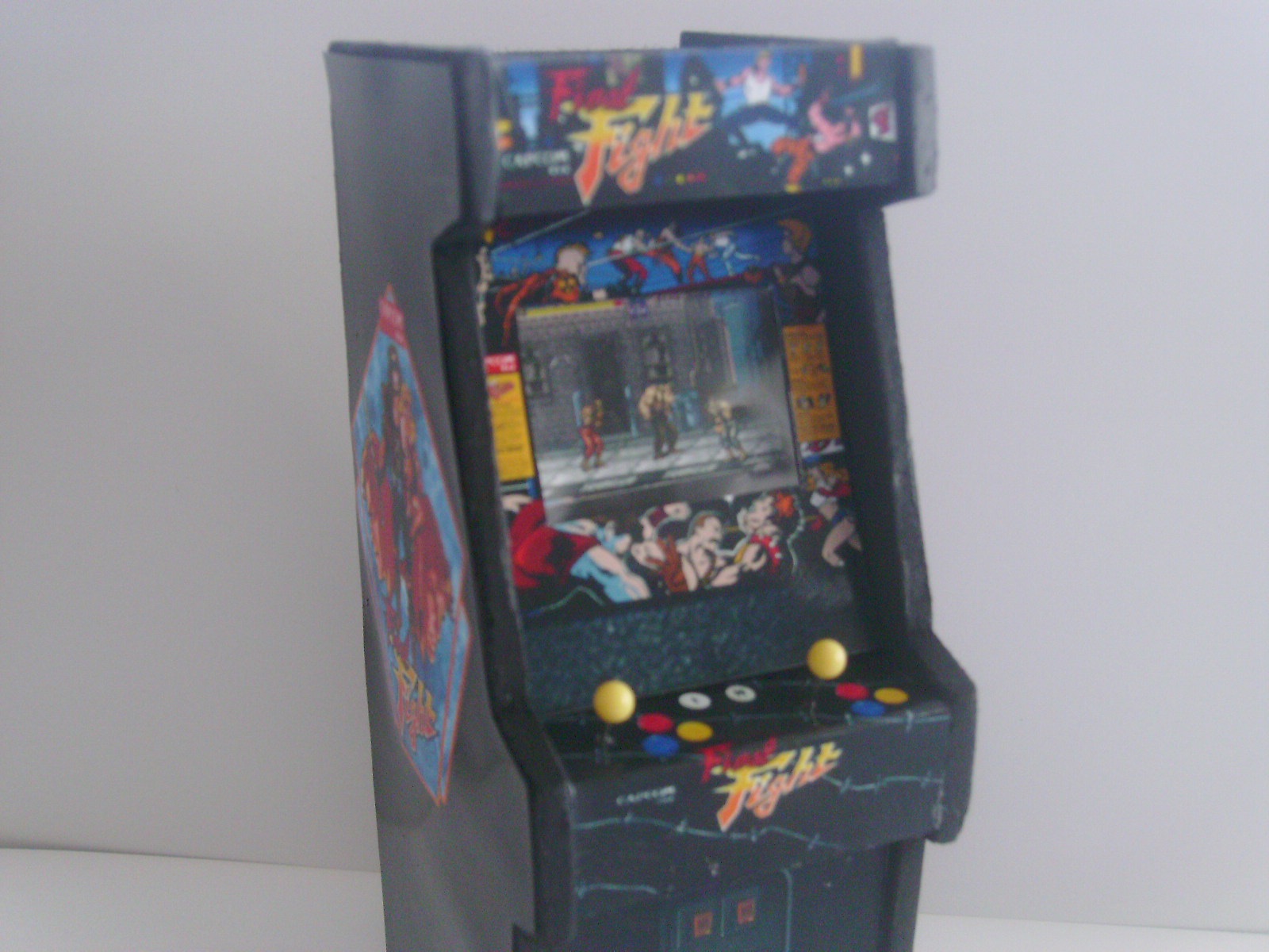 Retro Heart: FINAL FIGHT - Scale Arcade Model