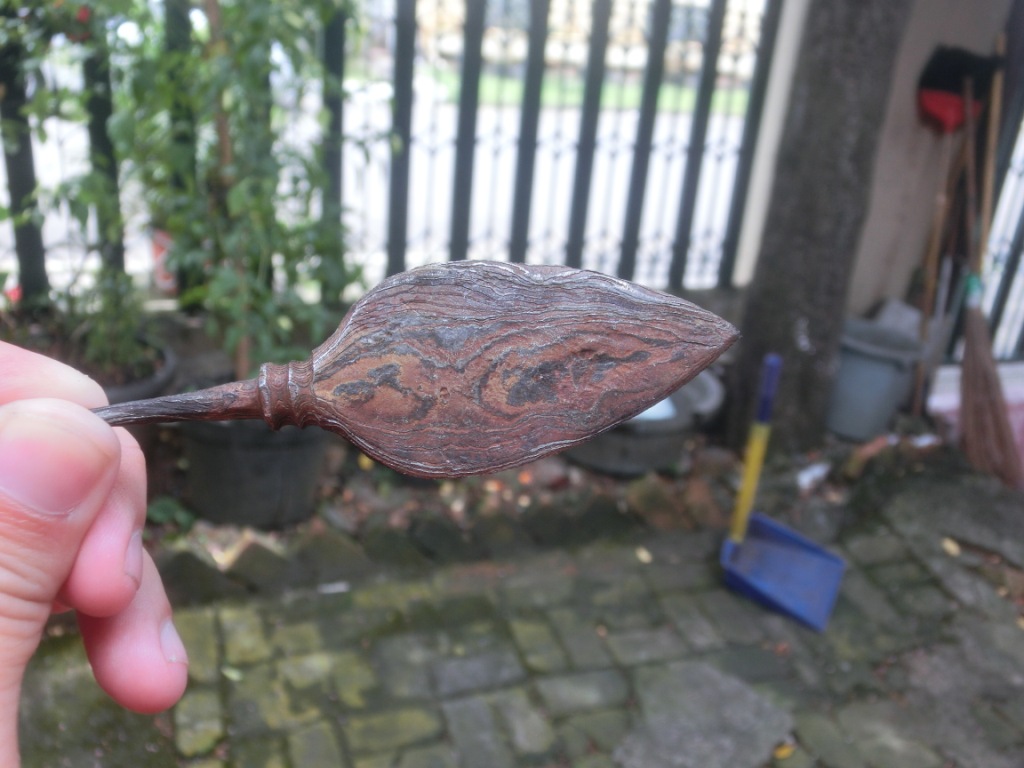 Sejarah Aset yg Berharga : MATA PANAH TEMUAN